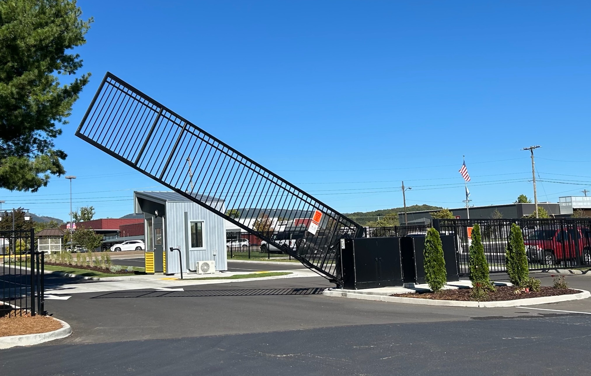 Gates & Operators in Chatanooga, TN | Quality Fence